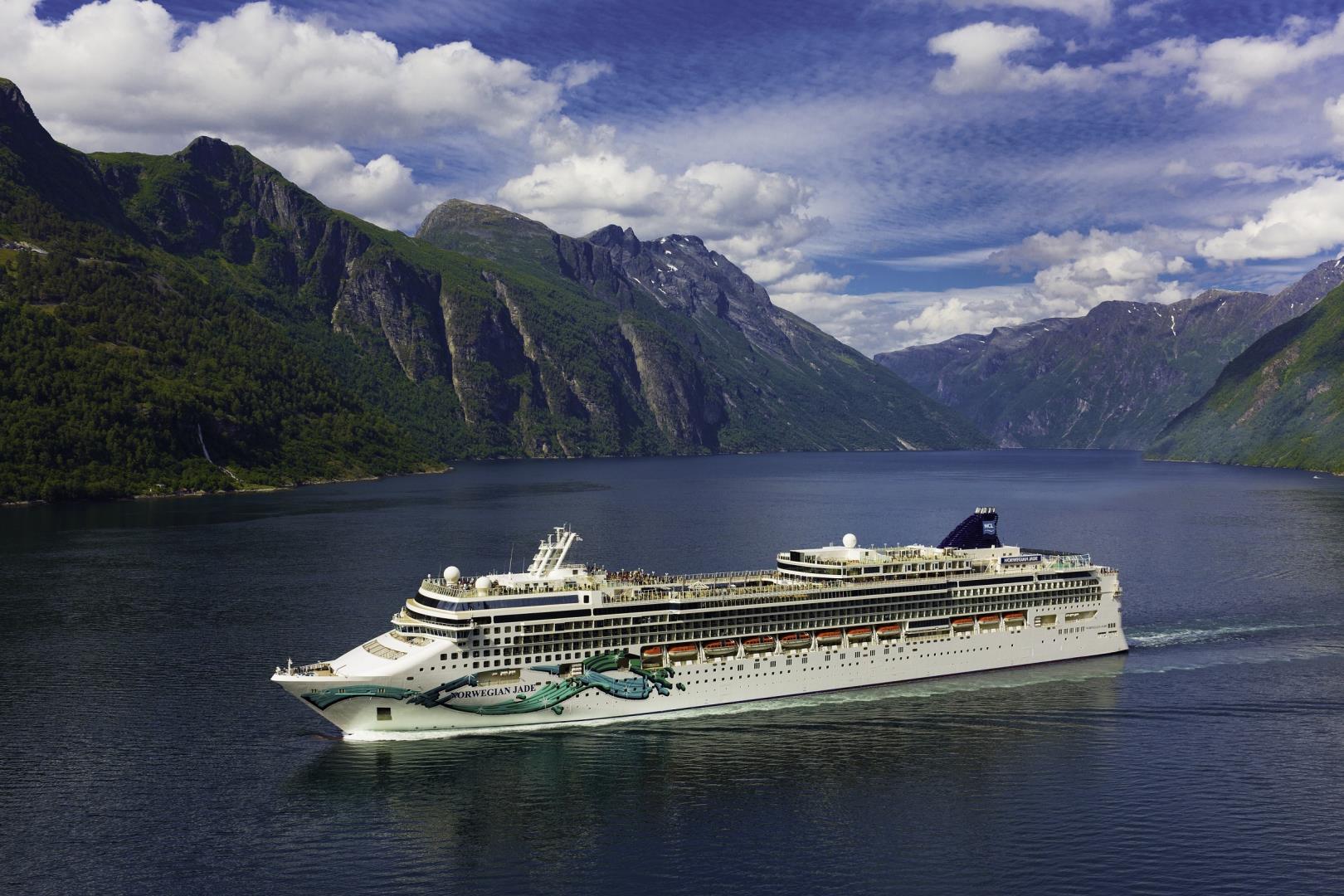 13 Nights Alaska Cruise + Land Tour | Norwegian Jade | Norwegian Cruise ...